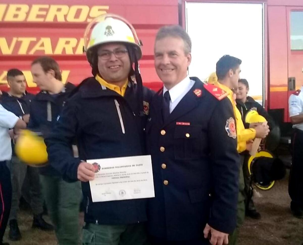 “Yo soy lo que soy gracias a ser bombero”: la historia de vida de un ...