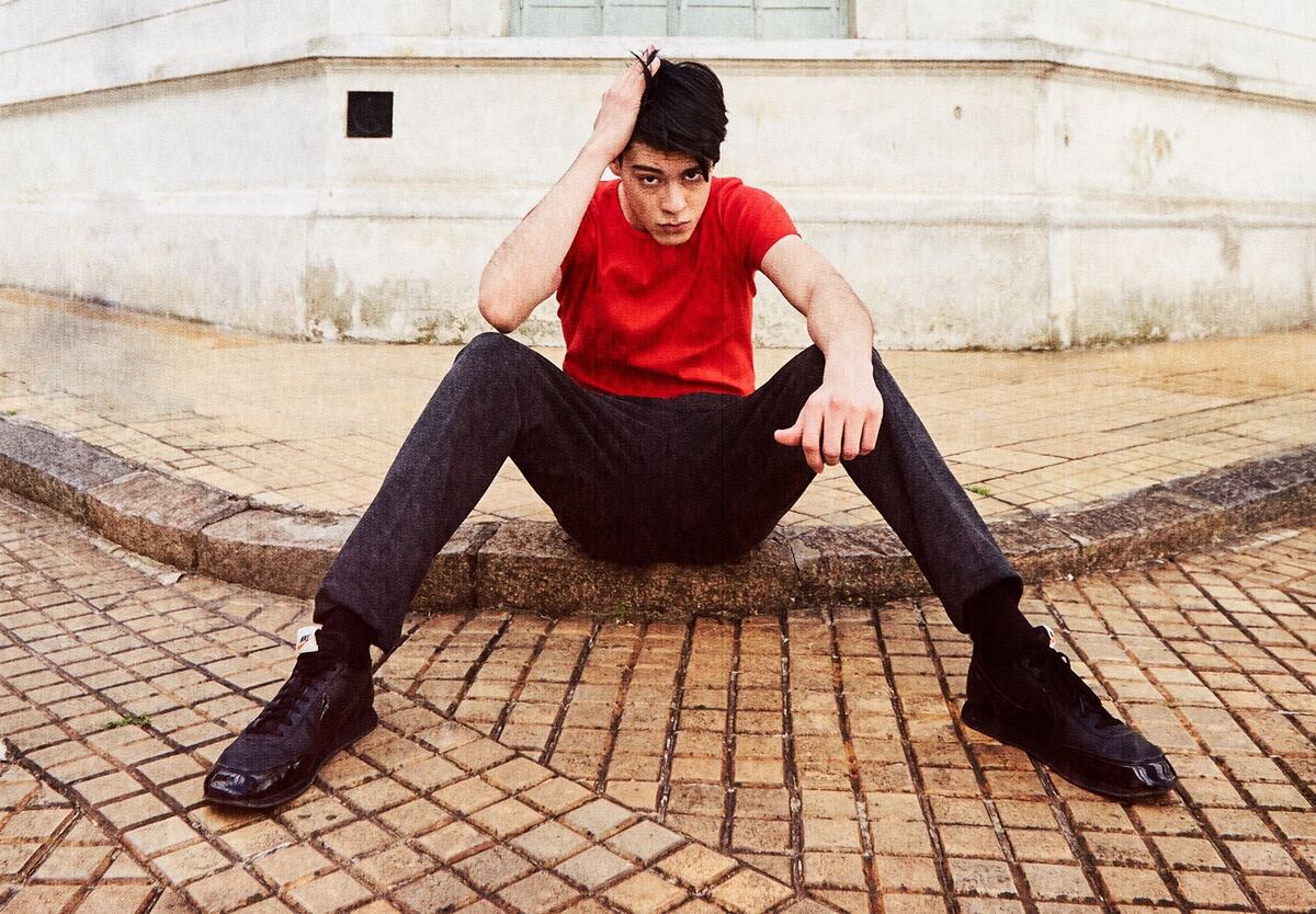 León Cordero lanzó su nuevo single “Zoom” para dar inicio a su nueva ...