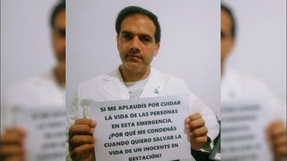 Polémica: quién es Rodríguez Lastra, el médico que le restituyeron la ...