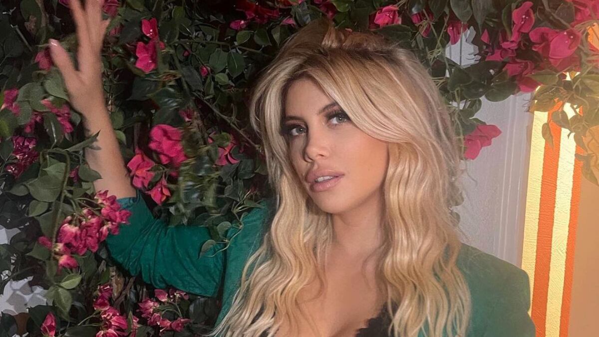 Wanda Nara sorprendió a sus fans de Instagram con un íntimo look y se ...