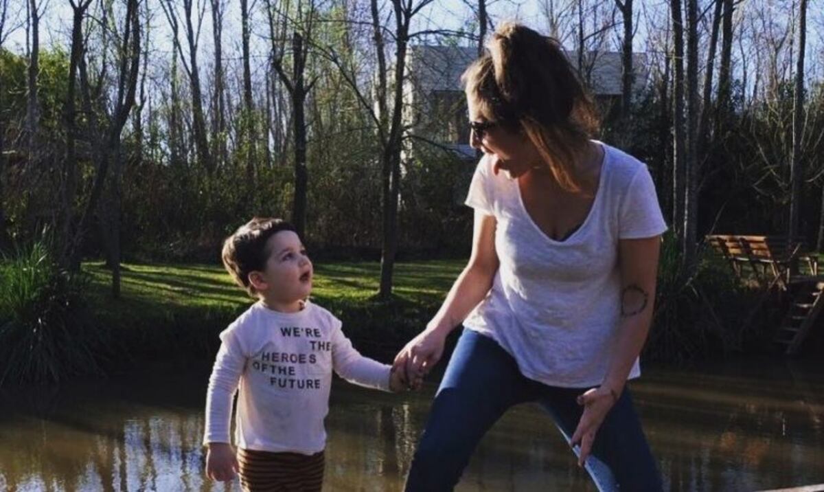 Juana Repetto bailó con su hijo Toribio, la compararon con Jimena Barón ...