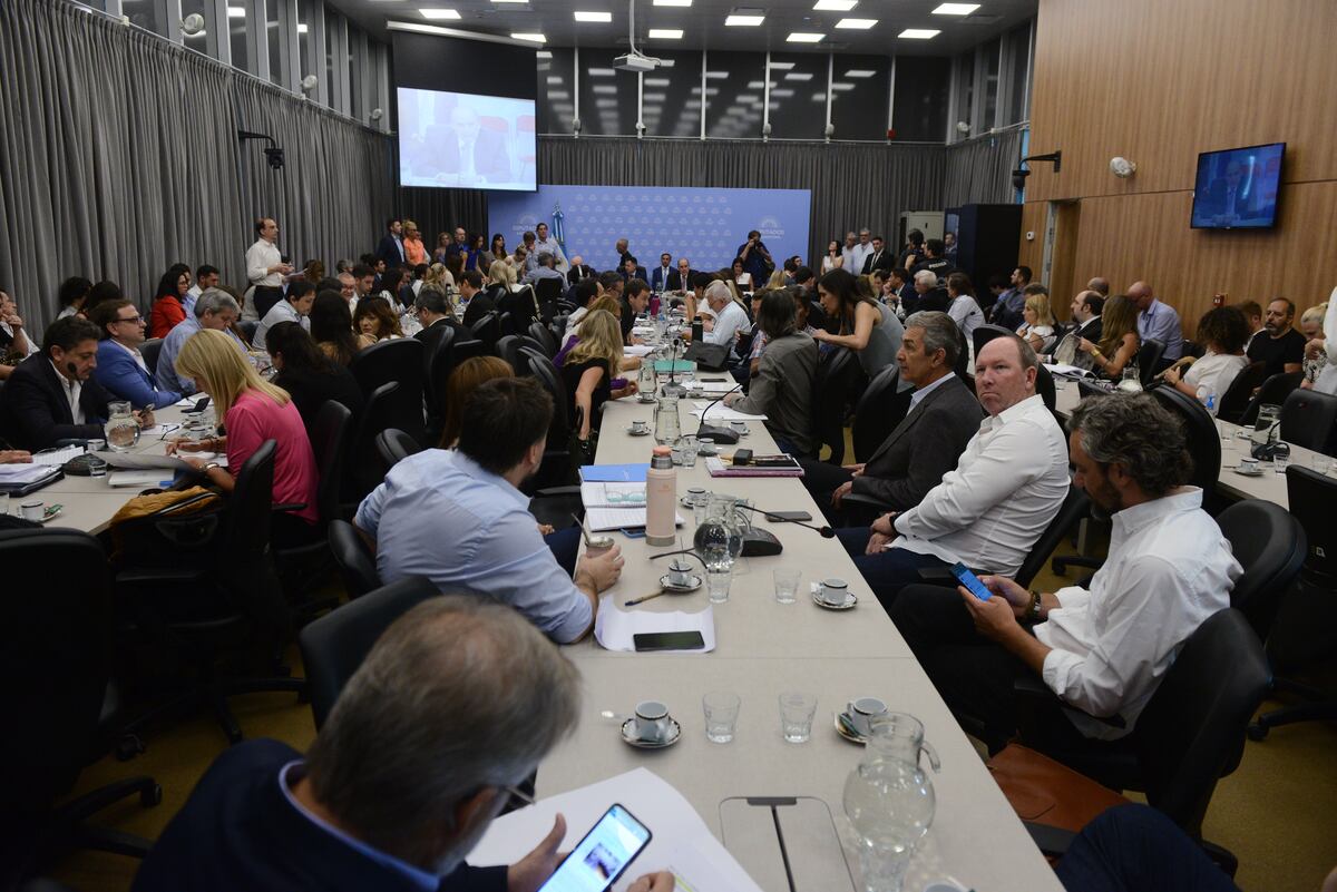 “ley ómnibus” Continúa El Debate En Plenario De Diputados Con La 8859