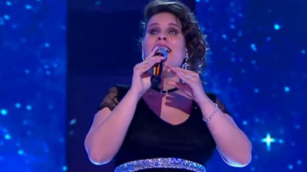 La cordobesa Flor Álvarez emocionó en Canta Conmigo Ahora, incluso al ...