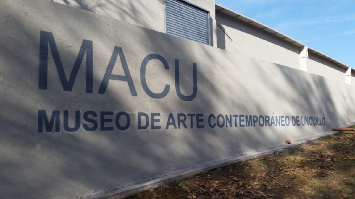 Inauguran la muestra de arte "A Bordar" en el MACU