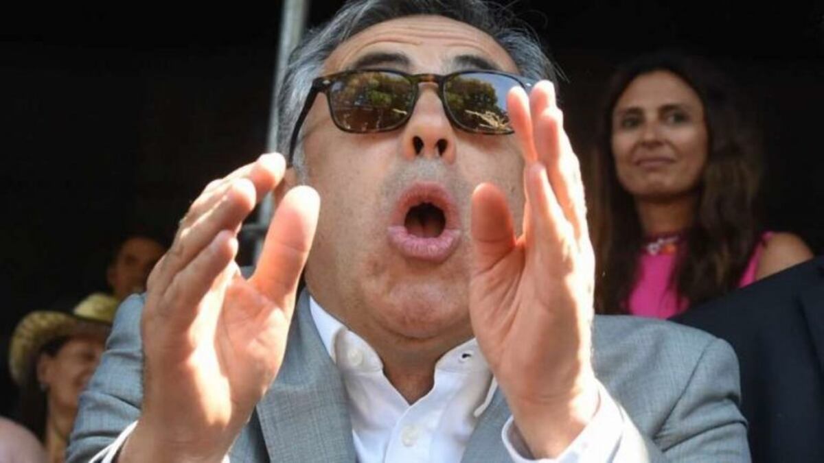 No te pierdas la foto de Cornejo que se hizo meme
