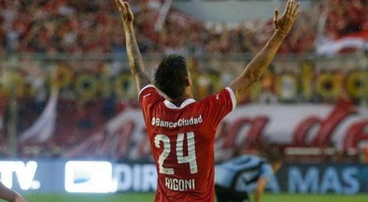 ¿Se queda o se va? Rigoni viajó con Independiente a Chile para jugar ...