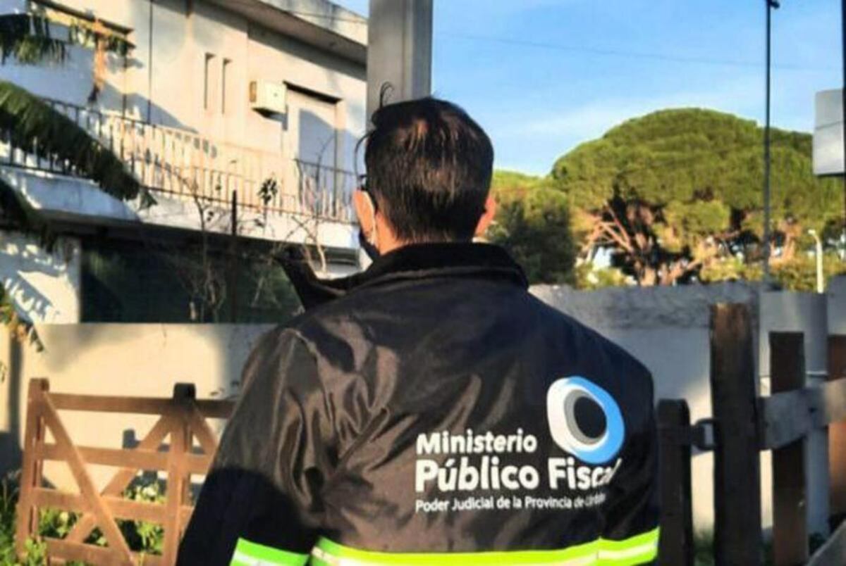 La encontraron agonizando en el patio de su casa: investigan una nueva ...