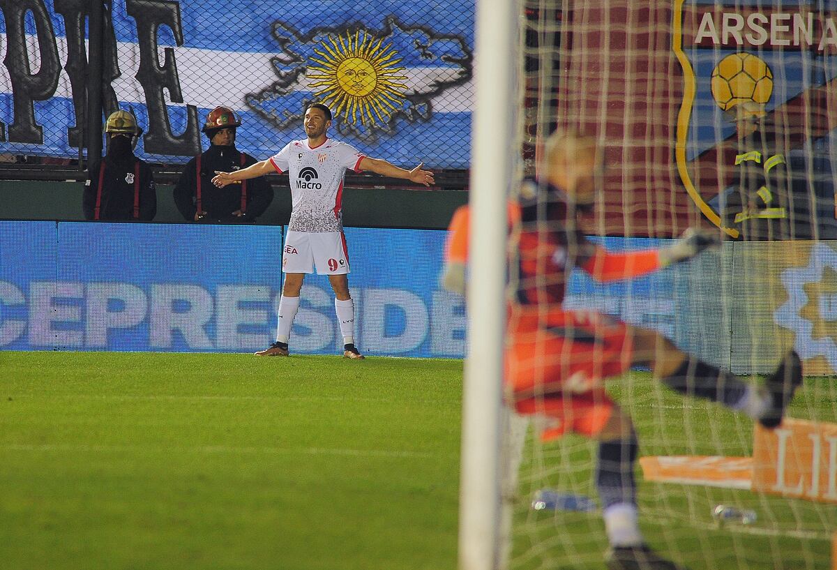 Video: Instituto ganó una “final” en cancha de Arsenal y por los promedios