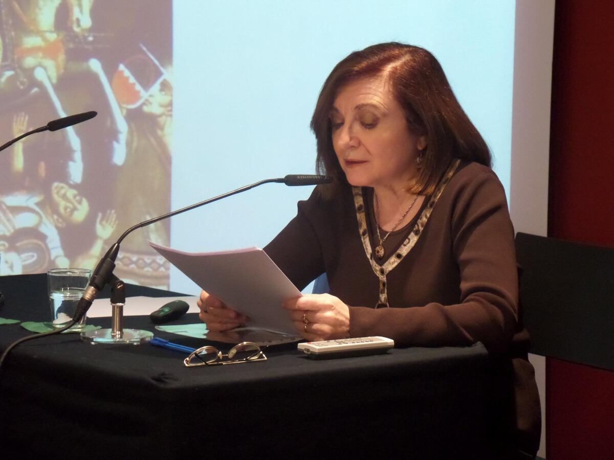 María Rosa Lojo cierra la Feria del Libro de Tres Arroyos: hay ...